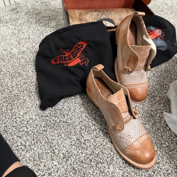 Freebird by Steven | Shoes | Freebird Mabel | Poshmark